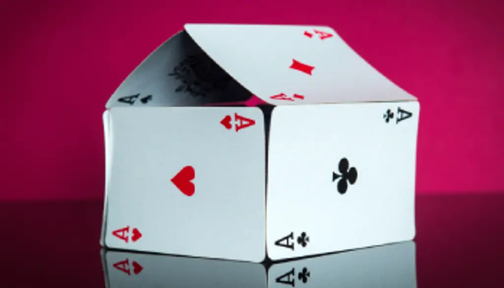 What is House Edge? A Guide to Making Smart Play Choices